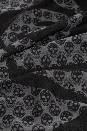 Alexander McQueen Scarf With A Distinctive Skull Motif