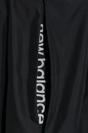 NEW BALANCE Lightweight Logo Jacket