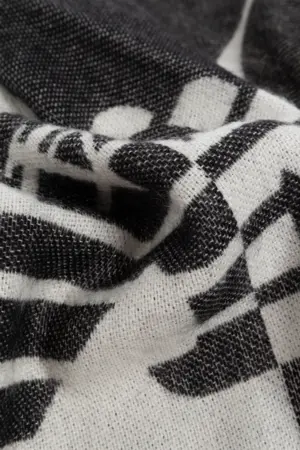 Emporio Armani Scarf With Logo - Black