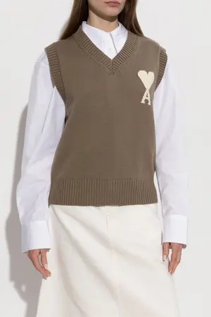 Ami V-neck Vest
