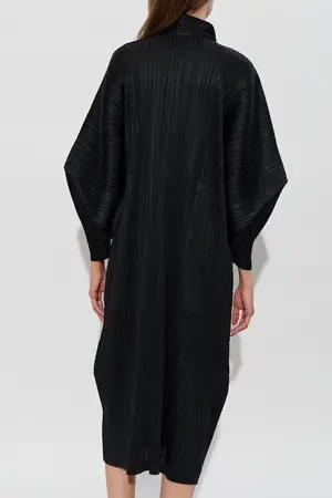 Issey Miyake Pleated Coat - Black