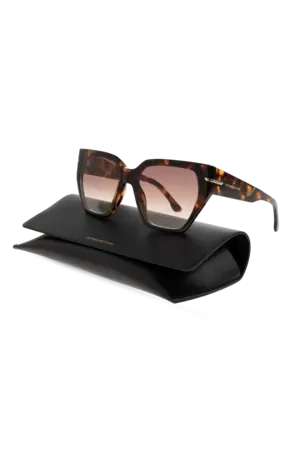 Victoria Beckham Geometric Sunglasses - Brown