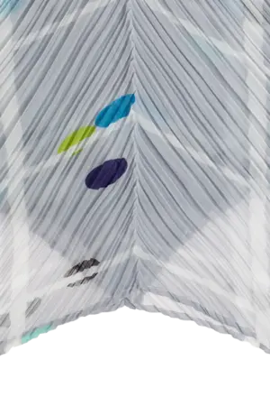 Issey Miyake Pleated Scarf With Print - Grey