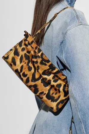 Alaïa Le Click Medium Shoulder Bag