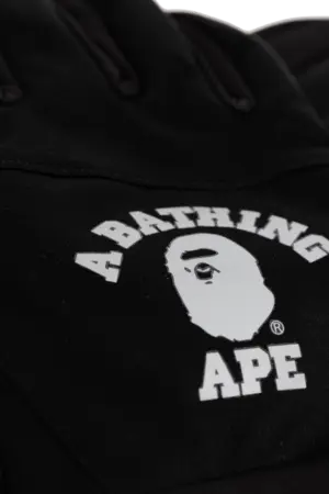 A BATHING APE Gloves With Logo