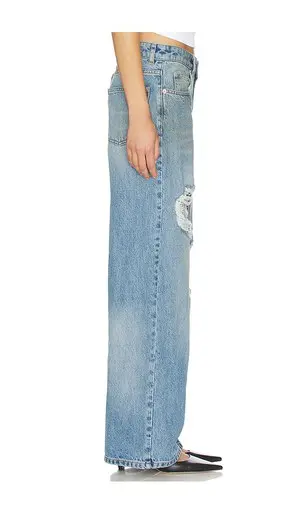 AREA Crystal Fray Relaxed Jean