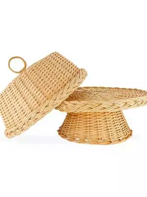 HOUSE OF CAPRICORN Vitória Cake Stand