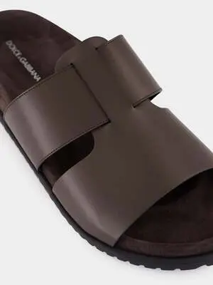 Dolce & Gabbana Leather Flat Sandals - Brown
