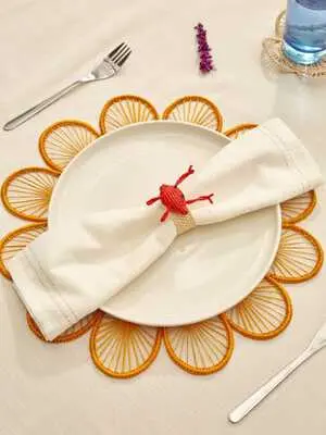 Coro Cora Crabby Napkin Ring - Red