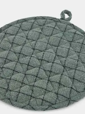 Madam Stoltz Ivy Quilted Pot Holder - Green