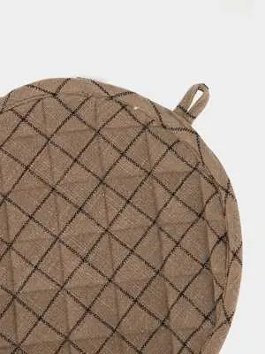Madam Stoltz Quilted Pot Holder