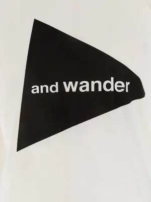 AND WANDER Logo-detail T-shirt