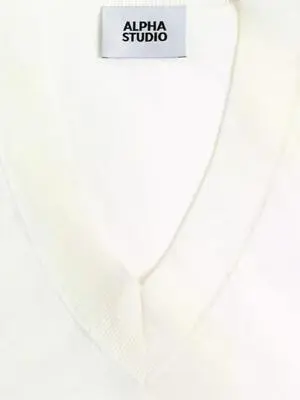 Alpha Studio V-neck Sweater