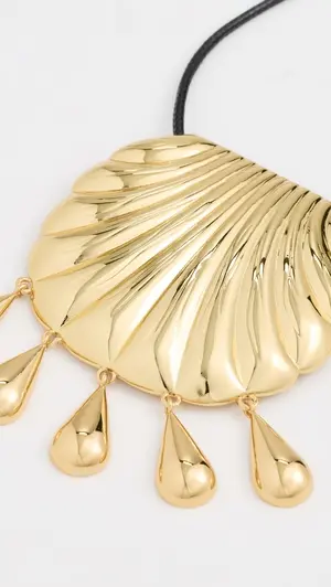 MAYAMAR Shell Pendant Necklace
