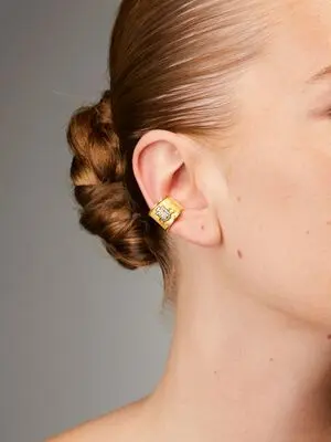 Begum Khan Scarab Earcuff