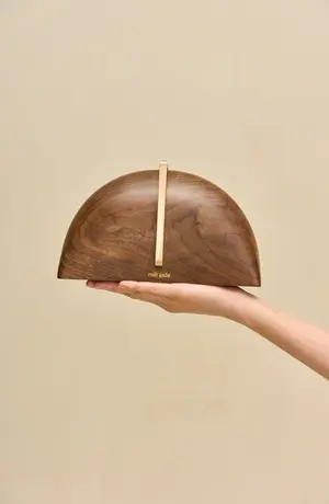 Cult Gaia Laguna Frame Clutch - Walnut