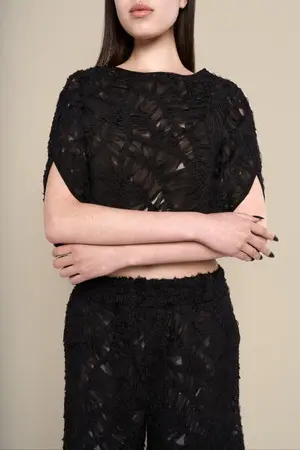 CONTESSA MILLS Sheer Abstract Lace Shawl