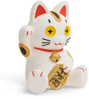 HANDMADE BY ROBOTS Beckoning Catluck