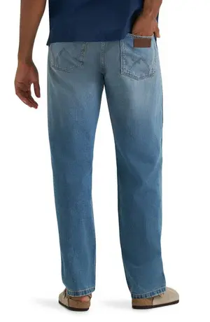 Wrangler Loose Straight Leg Jeans