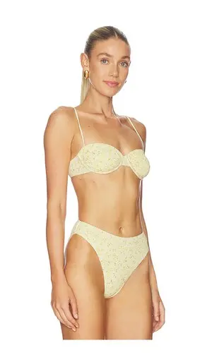 ELCE Magnolia Bra Cup Top In Yellow