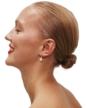 HEAVEN MAYHEM Odette Pearl Drop Earrings - Gold