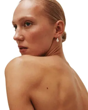 HEAVEN MAYHEM Odette Pearl Drop Earrings - Silver