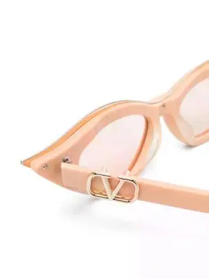 Valentino Garavani Vlogo Cat-eye Frame Sunglasses
