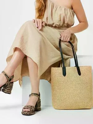 CastaÑer Valeria Open-toe Sandals