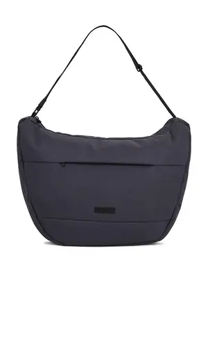 UCON ACROBATICS Adam Medium Bag
