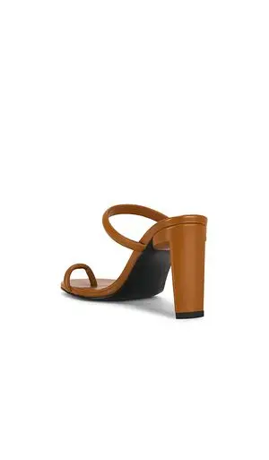 SIMONMILLER Pipe Heel - Tan