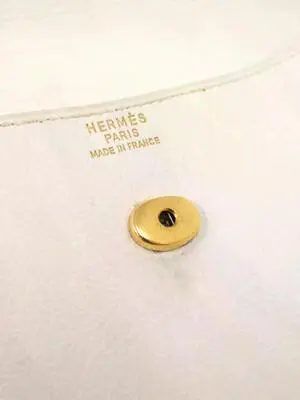 Hermès 1981 Veau Gulliver Shoulder Bag - White