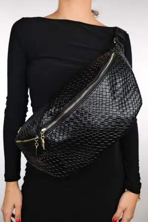 PROLOGUE SHOES Venta Waist Bag - Black
