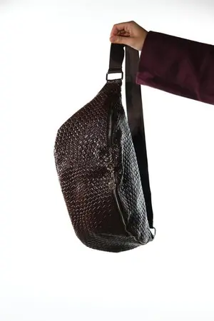 PROLOGUE SHOES Venta Waist Bag - Brown