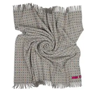 PRINCE OF SCOTS Southampton Home Merino Wool Medallion