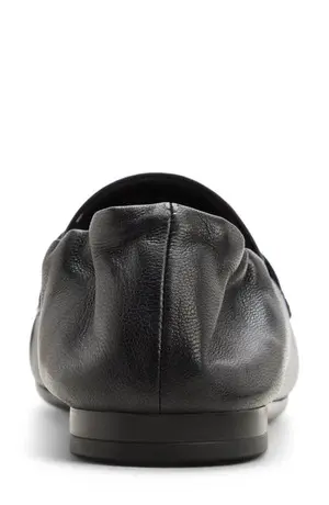 G.H.BASS Rumi Penny Loafer - Black