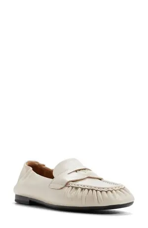 G.h.bass Slip On Flats For Women