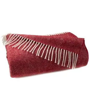 PRINCE OF SCOTS Southampton Home Shetland Lambswool Herringbone Throw - Cherry