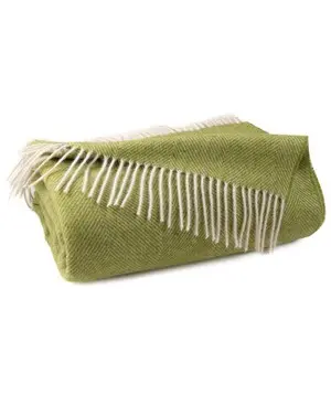 PRINCE OF SCOTS Southampton Home Shetland Lambswool Herringbone Throw Lime