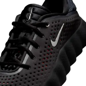 Nike Mind 002 Pregame Shoes