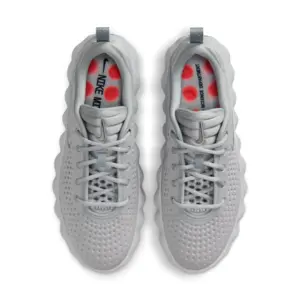 Nike Mind 002 Pregame Sneakers