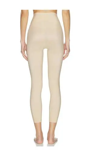 Commando Zone Smoothing Capri - Beige