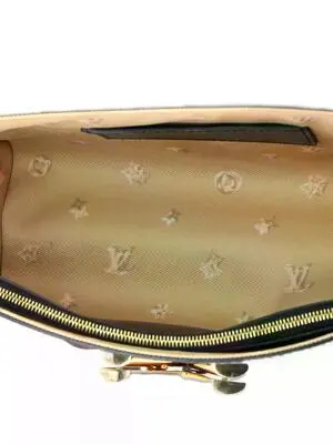LOUIS VUITTON Flower Chain Twist Convertible Handbag Epi Leather Mm