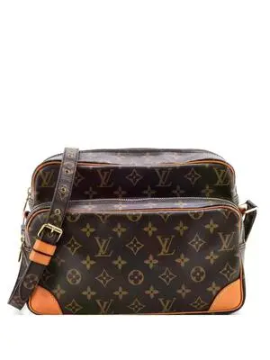 LOUIS VUITTON Monogram Canvas Messenger Bag
