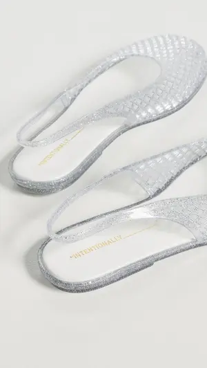 Intentionally Blank Nessa Jellies