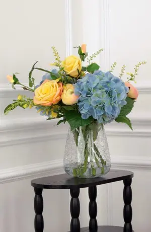 MARK ROBERTS Rose Hydrangea Crackle Vase