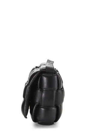 Bottega Veneta Maxi Intrecciato Padded Cassette - Black