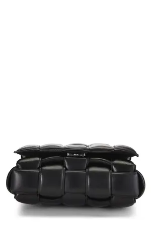 Bottega Veneta Maxi Intrecciato Padded Cassette - Black