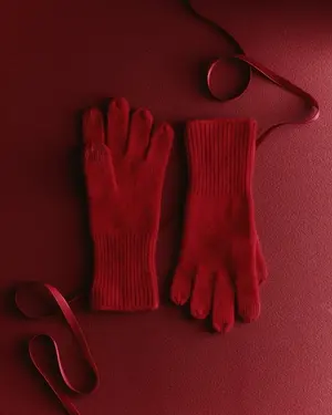 Quince Mongolian Cashmere Gloves Varsity Red