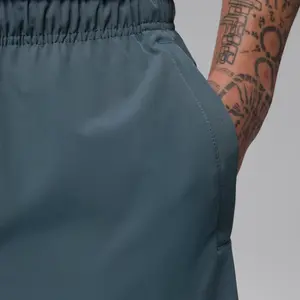 JORDAN Sport Flightweight Dri-fit Lined Shorts