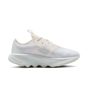 Nike Motiva 2 Walking Shoes - White